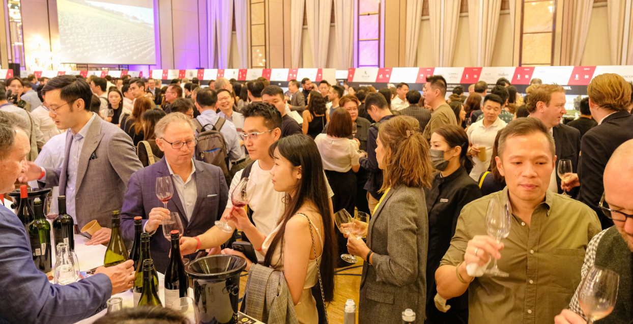 大試飲会？ワインフェス？ ジェームス・サックリング・グレート・ワインズ・ワールド東京 10月7日東京でついに開催！ - whynot?でセレンディピティな出会いを